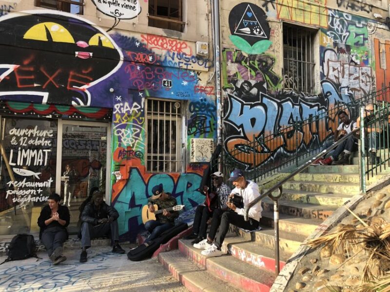 Marseille: Street Art Walking Tour and Local Drink - The Sum Up