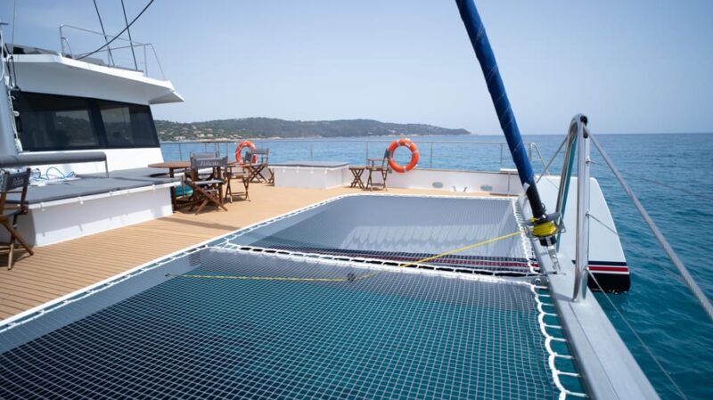 Marseille: Sunset Evening & Dinner at Sea on a Maxi Catamaran at Frioul - Key Points