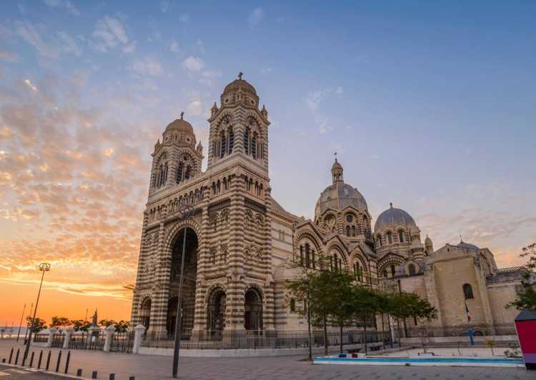 Marseille's Classics : Le Panier Guided Tour - Fort Saint-Jean and Panoramic Views