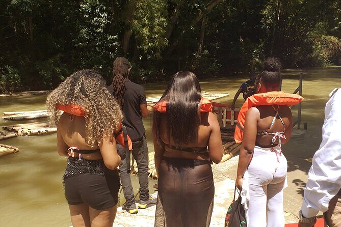 Martha Brae Bamboo Rafting plus Blue Hole and Secrets Fall Private Tour - Final Thoughts