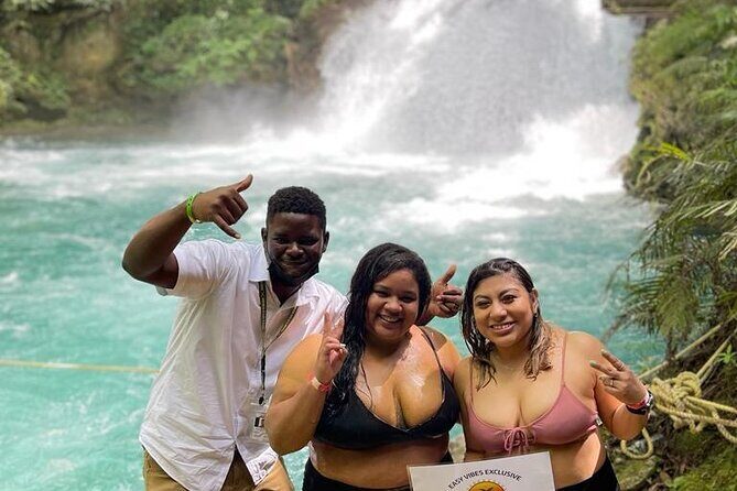 Martha Brae Rafting and Blue Hole Private Tour from Montego Bay - FAQ