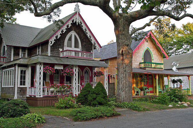 Martha's Vineyard Driving & Walking GPS-Guided Audio Tour - Who Will Love This Tour?