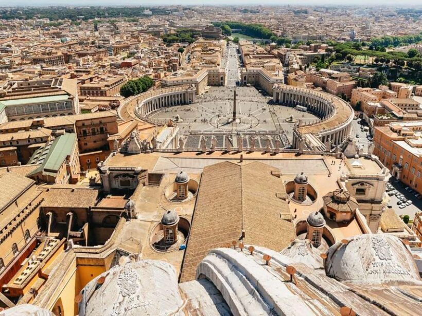 Marvel at St. Peters: Pietà, Dome, & Popes Crypt Insights - Key Points