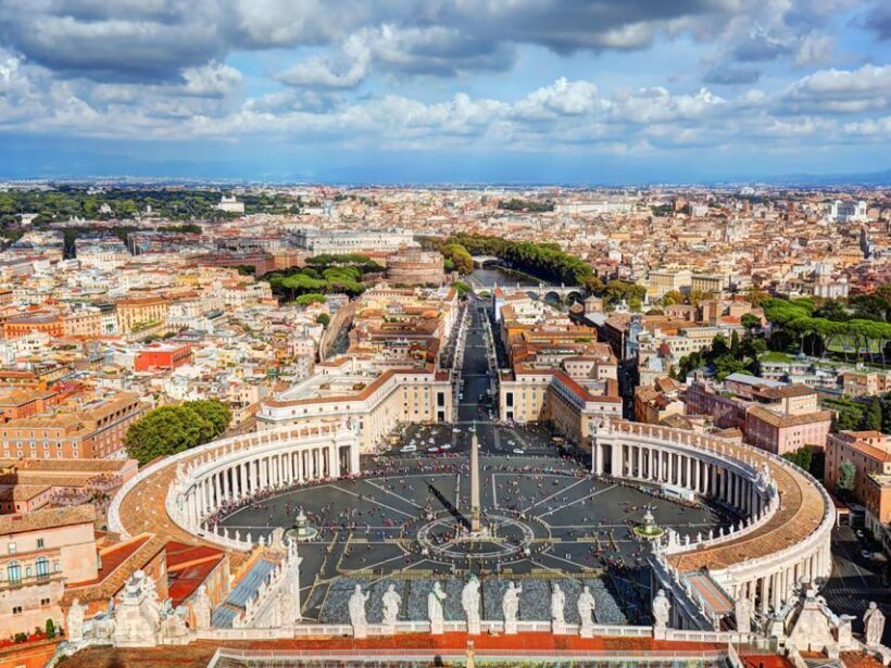 Marvel at St. Peters: Pietà, Dome, & Popes Crypt Insights - Practical Tips for Your Visit