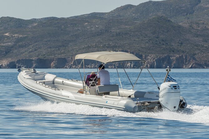 MARVEL SEAWEED 9.6m/32ft Private Boat Tour - Snorkeling Adventure