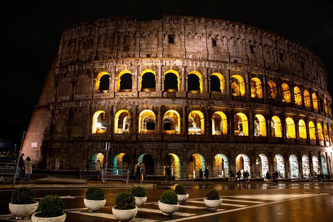 Marvels Of Rome At Night - Private Tour - Navigating the Private Tour Experience
