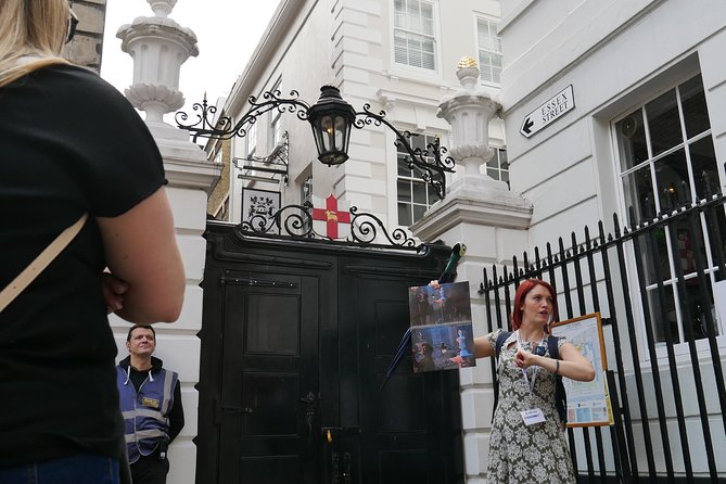 Mary Poppins Walking Tour of London - Accessibility and Health Considerations