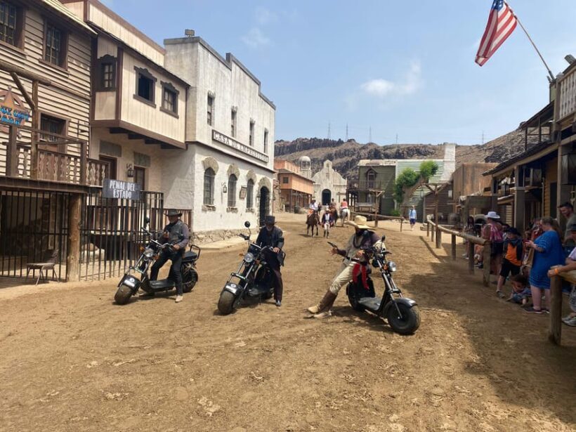 Maspalomas: E-Scooter or E-Bike Tour+Western Town Sioux City - Practical Details and Logistics