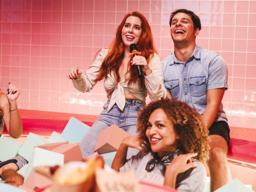 Maspalomas: Holiday World Themed Karaoke Room Rental - Practical Details and Tips