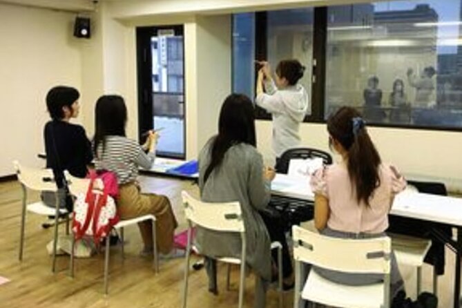 Mastering the Proper Use of Chopsticks in Osaka - Proper Grip and Handling Techniques