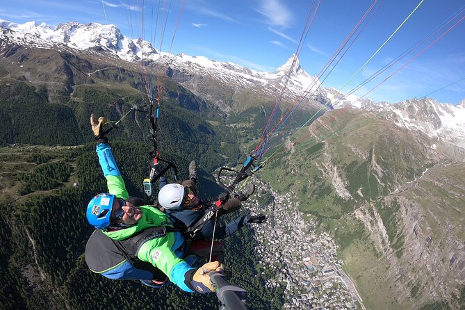 Matterhorn Paragliding Flight in Zermatt (20-25min) - Meeting Point and Accessibility