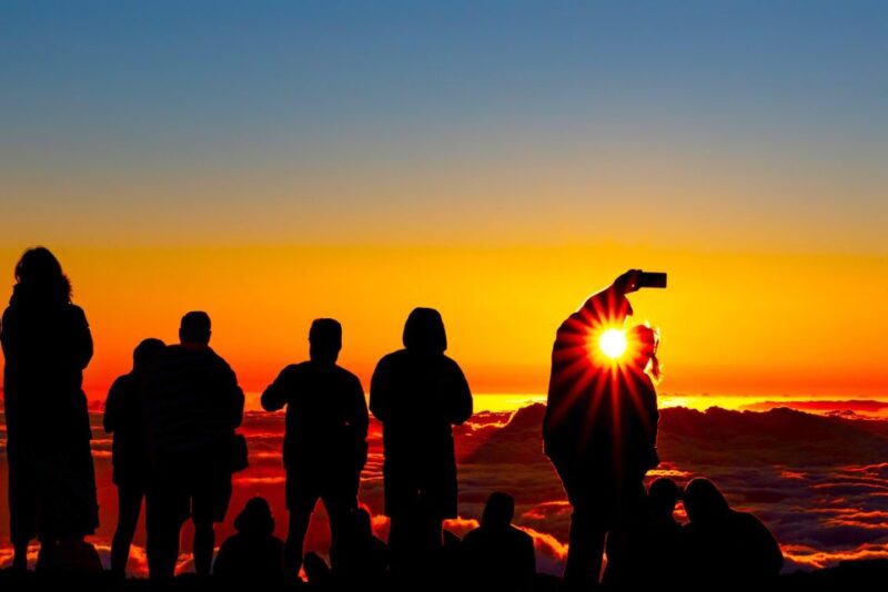 Maui: Haleakala Sunset and Stargazing Tour with Dinner - The Value of the Experience
