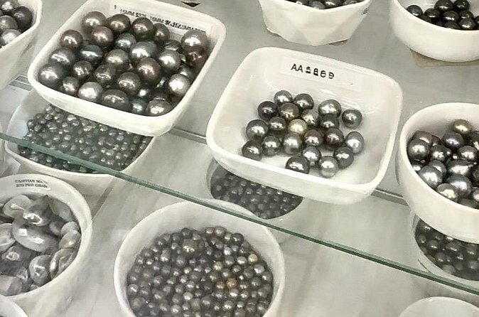 Maui Jewelry Making Class with Puka Shells and Pearls - The Setting and Atmosphere