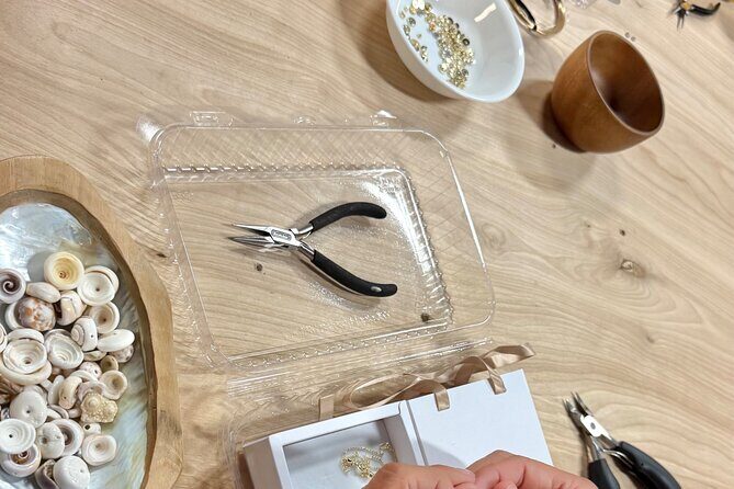 Maui Jewelry Making Class with Puka Shells and Pearls - The Bottom Line