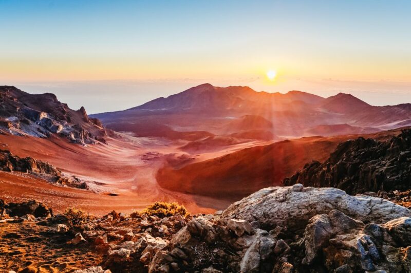 Maui: Sunrise & Breakfast Tour to Haleakala National Park - Practical Details & Tips