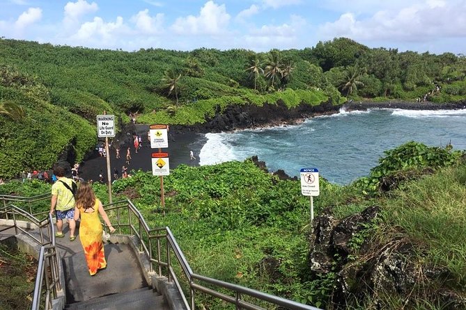 Maui Tour : Road to Hana Day Trip From Kahului Lunch, Water, Chip - Discovering Waianapanapa State Park