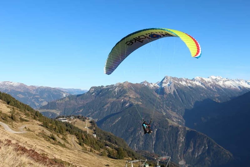 Mayrhofen: Private Paragliding Flight - All Levels - Freedom - The Equipment and Safety Measures