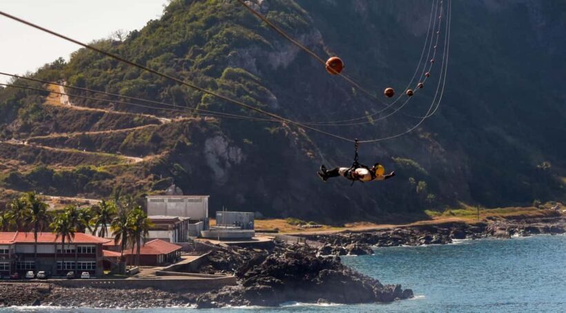 Mazatlan: Lighthouse Zipline Adventure at Farolesa - FAQ