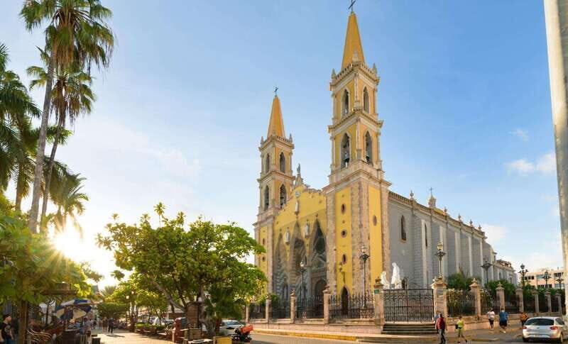 Mazatlan: Old Town Sightseeing and Golden Zone Private - A Detailed Look at the Tour Experience