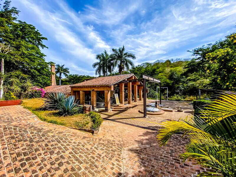 Mazatlán: Tequila Factory & Country Sightseeing - FAQ