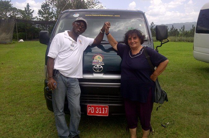 MBJ Airport Round trip Private Transfer to Riu Resorts in Montego Bay - Key Points