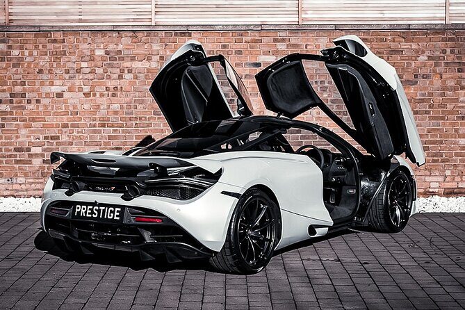 McLaren 720S Luxury Car Rental Experience in Melbourne - The Experience: Stepping Into a Race Car
