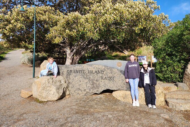 McLaren Vale, Port Elliot and Victor Harbor Minibus Tour - FAQs