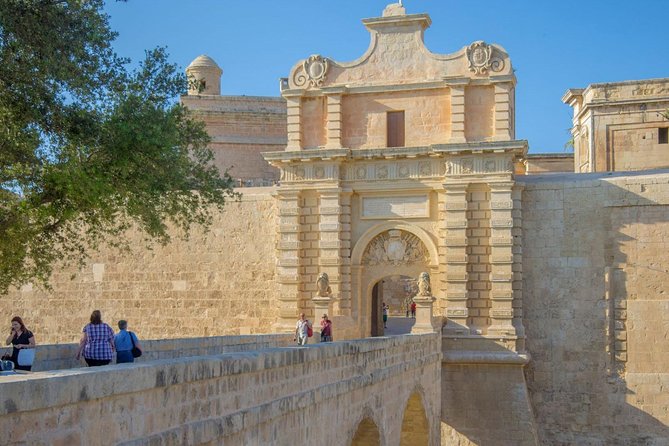 Mdina, Dingli cliffs and San Anton Gardens guided tour - Key Points