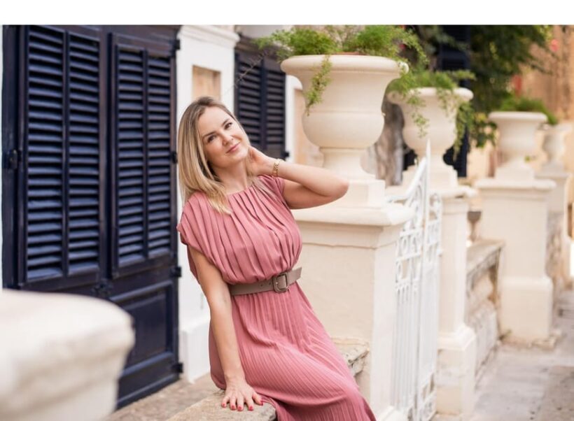 Mdina Professional Photoshoot 45 min over 70 digital Photos - FAQ