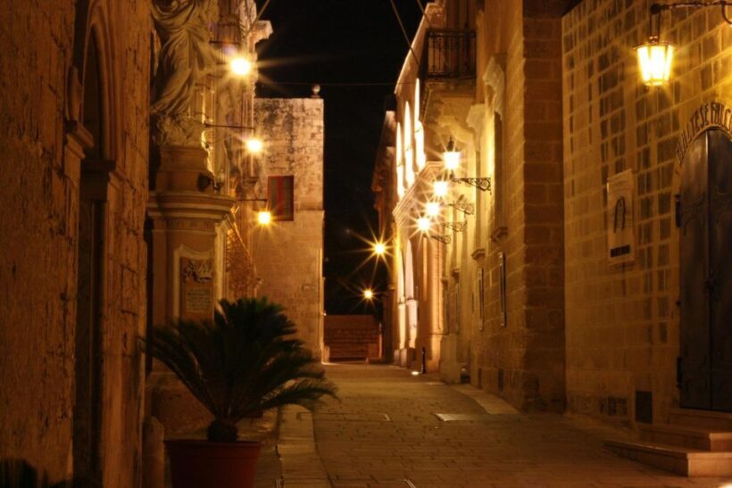 Mdina: Valletta Waterfront Area, Mdina, and Rabat Night Tour - Introduction
