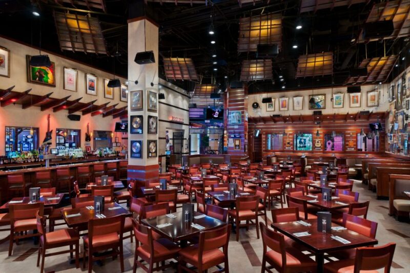 Meal at the Hard Rock Cafe Hollywood Florida - FAQ