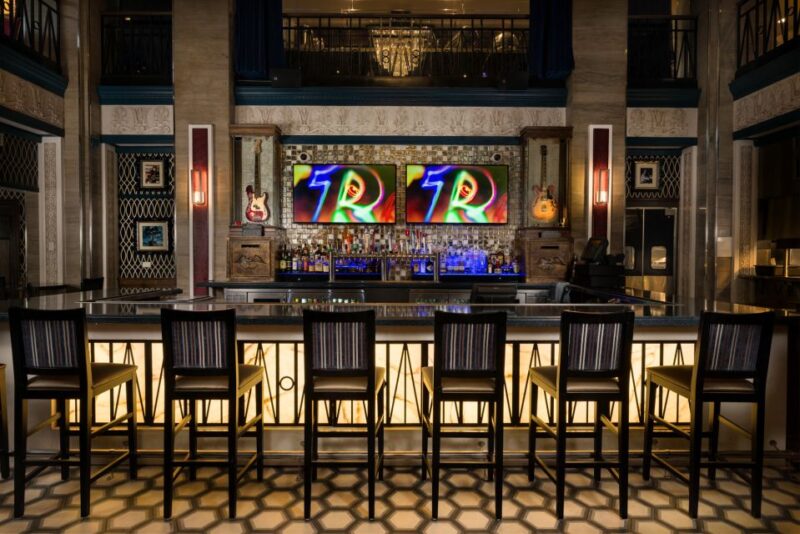 Meal at the Hard Rock Cafe Washington DC - FAQs