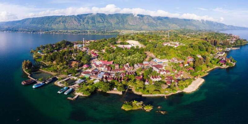 Medan Lake Toba Day Trip - Transport and Comfort