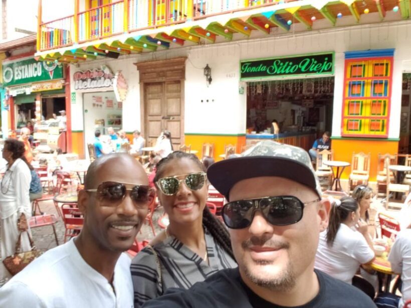 Medellín: 5.5-Hour Guided Private City Tour - A Balanced Look at the Medellín 5.5-Hour Private Tour