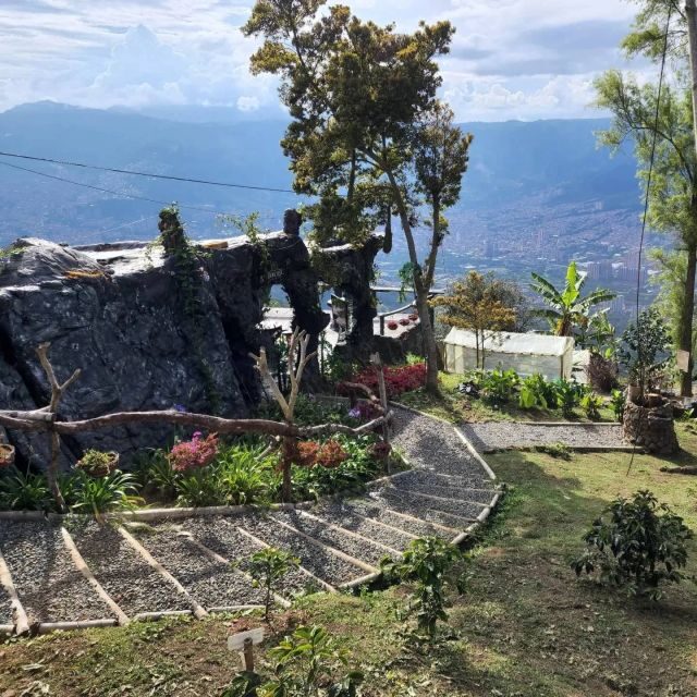 Medellin: Coffee Farm and Barista Workshop Experience - Authenticity and Authentic Experiences