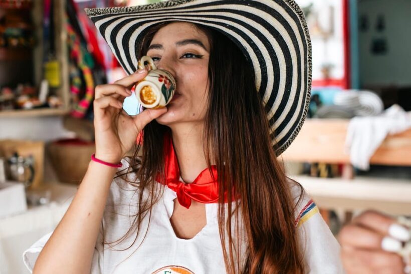 Medellin: Coffee Tour, Horseback Arrival, and Sugar Cane - FAQ