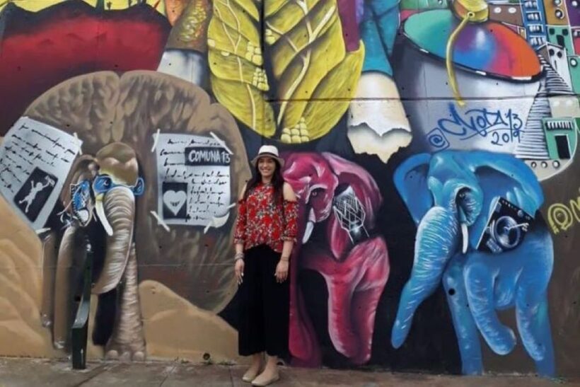 Medellín: Comuna 13 and Exotic Fruits Day Tour - Key Points