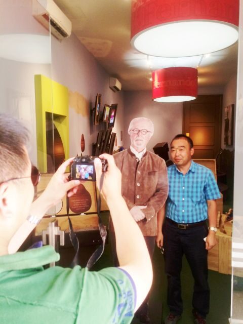 Medellín: Cultural City & Museum Tour - The Experience: Pros and Cons