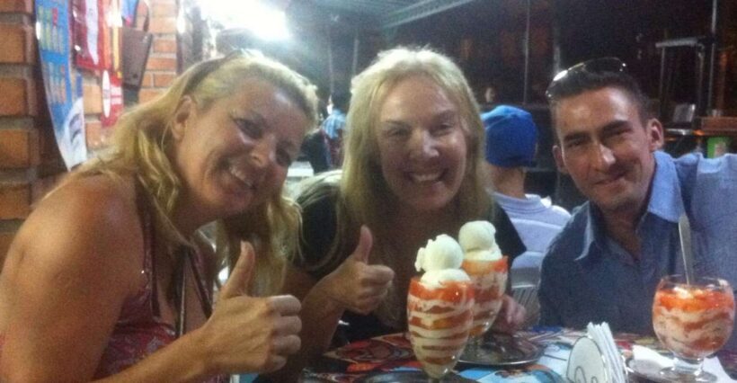 Medellin: Markets of Medellin Private Tour - Second Stop: Placita de Flórez