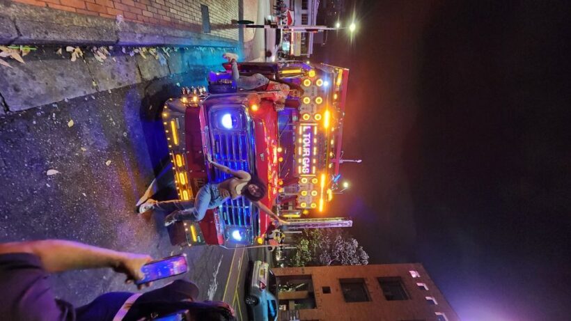 Medellin: Party Bus with DJ & Street Food Tastings - What Makes It a Great Value