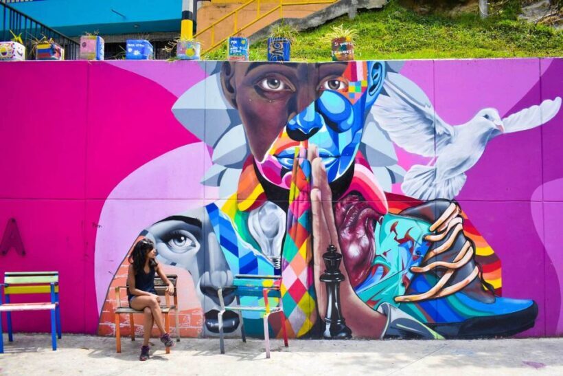 Medellín: Private Comuna 13 Street Art Tour - A Closer Look at the Tour Itinerary