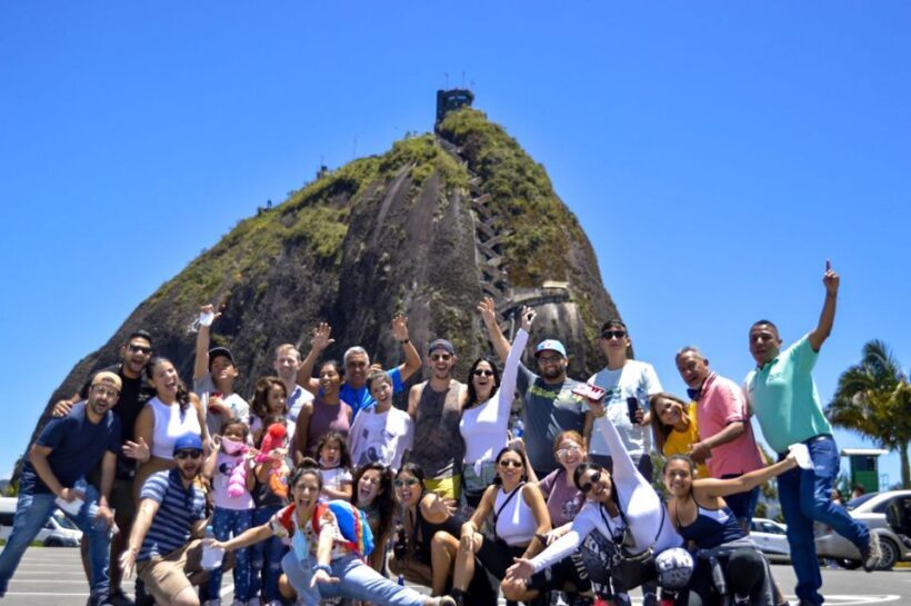 Medellín: Private Guatapé Tour w/ Breakfast, Lunch & Cruise - FAQ