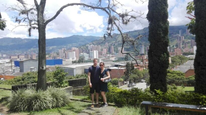 Medellín: Private Pablo Escobar and Comuna 13 Tour - FAQ