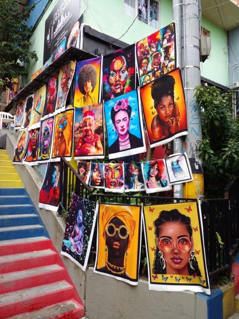 Medellin: Tour Pablo Escobar y Comuna 13 Privado - FAQ