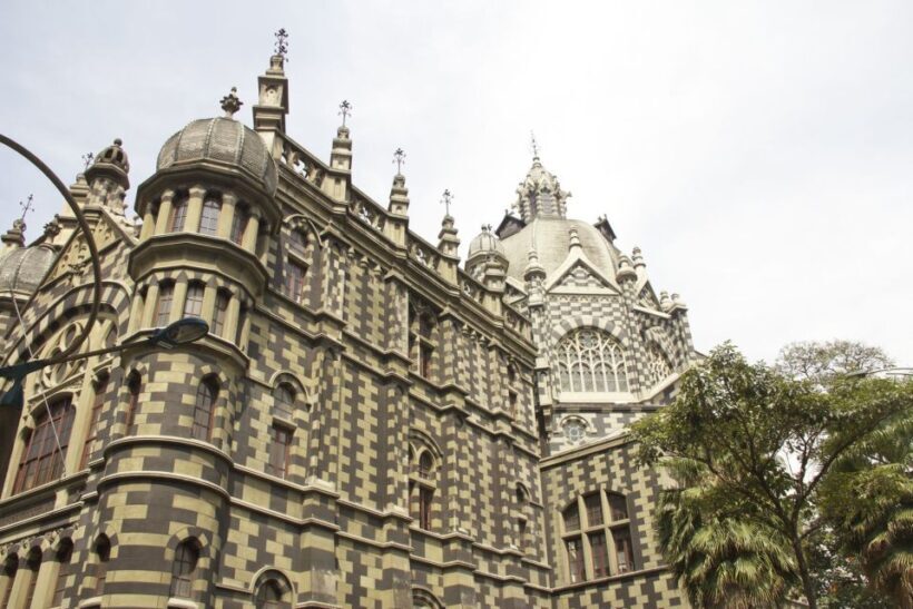 Medellín: Walking Tour with Cable Car and Botero Plaza - A Closer Look at the Itinerary