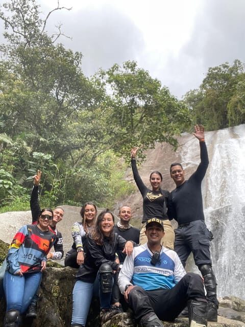 Medellin: waterfalls and naturals poolls tour - Discovering the Natural Beauty Near Medellin