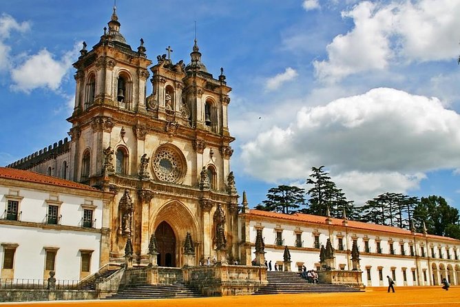 Medieval Knights Templar and Alcobaça Private Day Trip from Lisbon - FAQ
