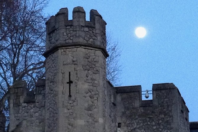 Medieval London: A Self-Guided Audio Tour from Monument to the Tower of London - Authentic Experiences and Authentic Learning