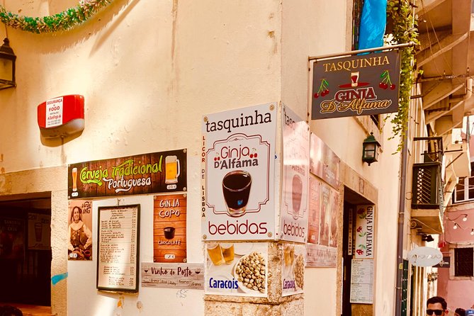 Medieval Tour 1H - Accessibility and Booking Information