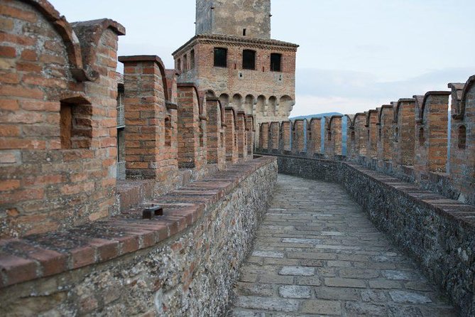 Medieval villages tour & Cremona Stradivari's town, from Milan - Frequently Asked Questions